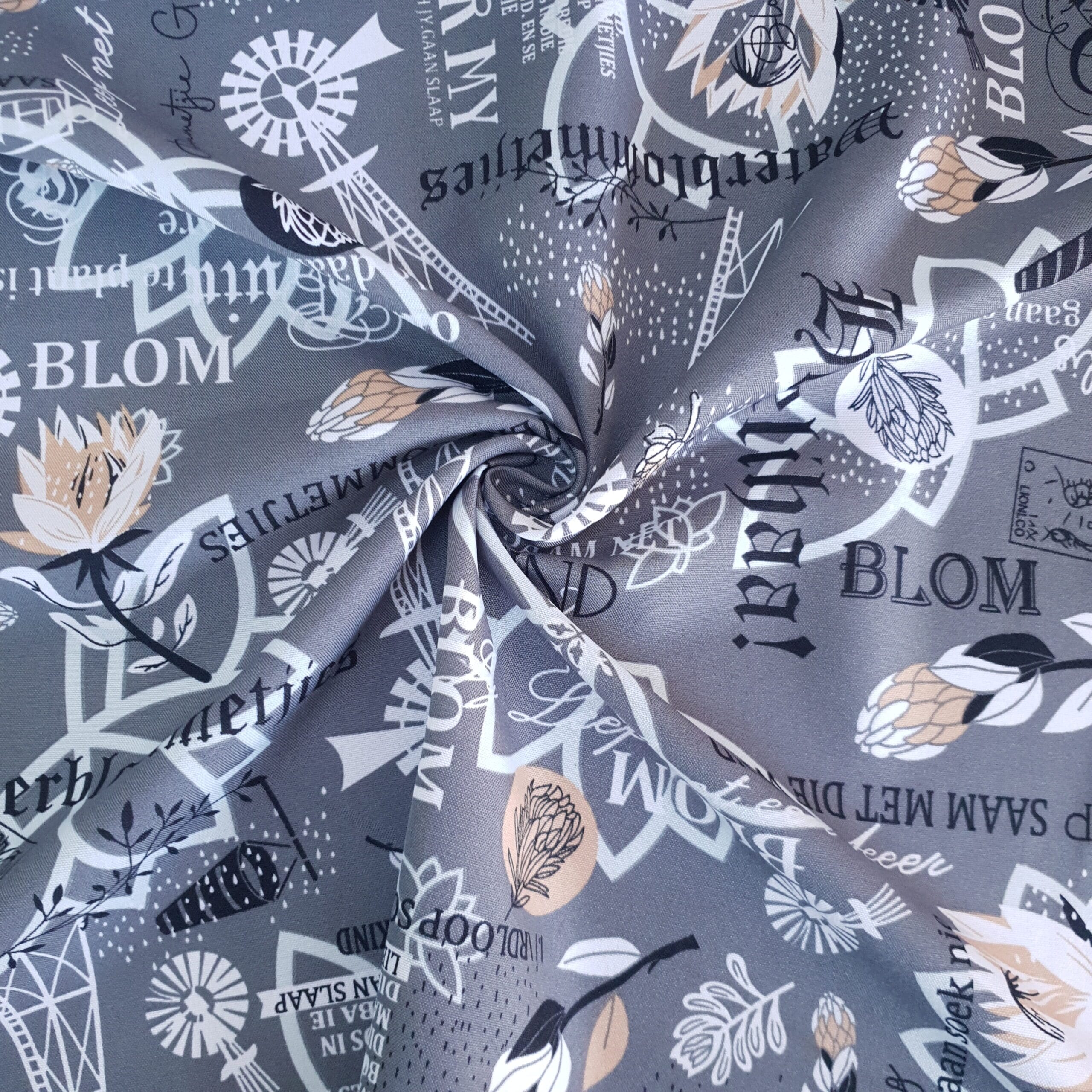 Printed Mini-Matt – Afrikaans – Grey | Curtain Dream
