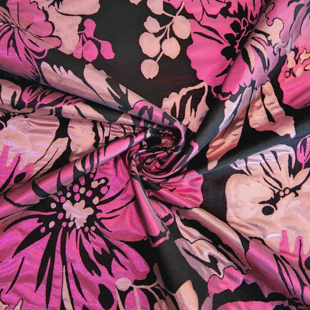 Lisa Brocade – Magenta | Curtain Dream
